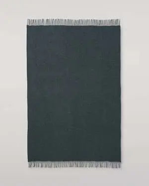 Johnstons Of Elgin Lofty Twill Blue Cashmere Throw - Navy