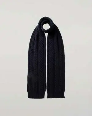 Johnstons Of Elgin Aran Cable Dark Cashmere Scarf - Navy