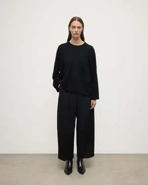 Johnstons Of Elgin Gauzy Pocket Cashmere Jumper - Black
