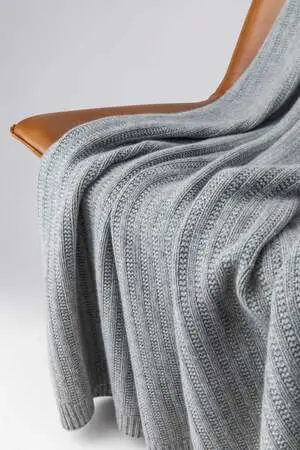 Johnstons Of Elgin Texture Knitted Light Cashmere Throw
