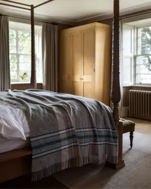 Johnstons Of Elgin Donegal Check Bed Throw - Blue