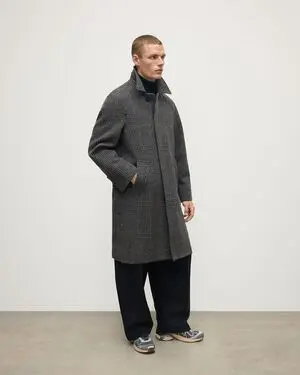Johnstons Of Elgin The Balmacaan Coat