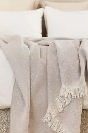 Johnstons Of Elgin Herringbone Merino Bed Throw In Silver Birch