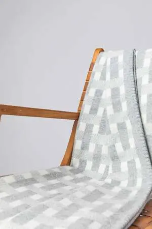 Johnstons Of Elgin Blanket Stitched Basketweave Throw In Light