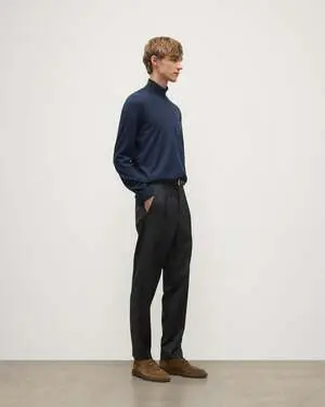 Johnstons Of Elgin Fin Cashmere Roll Neck Jumper - Navy