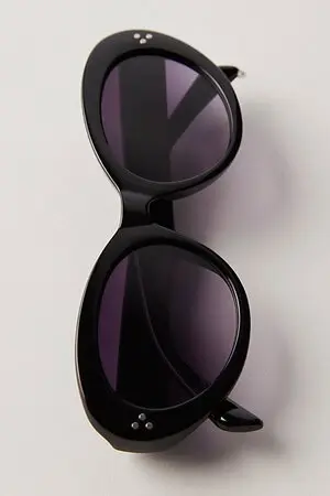 Free People Bailey Round Sunglasses - Shiny Black/smoke