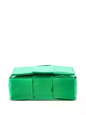 Bottega Veneta Cassette Maxi Intrecciato Leather Crossbody Bag - Green