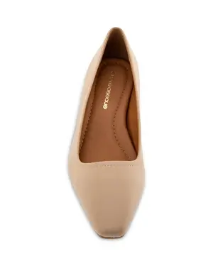 Andre Assous Amelia Pumps