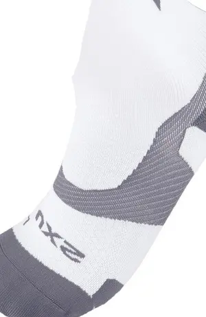 2xu Vectr Light Cushion Full Length Sock - White/grey