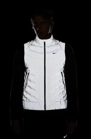 Nike Therma-fit Reflective Running Vest