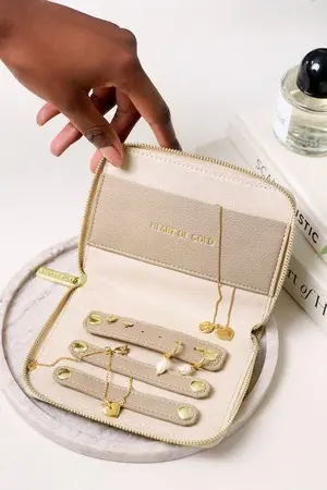 KATIE LOXTON Slim Jewelry Case 'heart Of Gold - Taupe