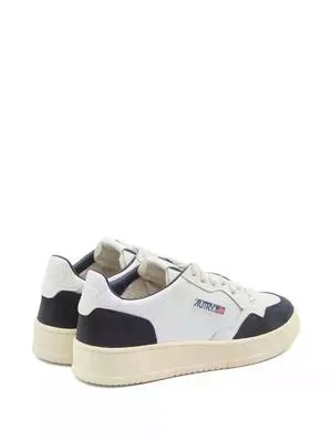 AUTRY 35mm Medalist Perforated Sneakers - White