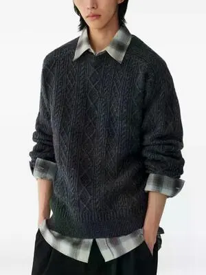 STUDIO TOMBOY Cable Knit Round Neck Sweater
