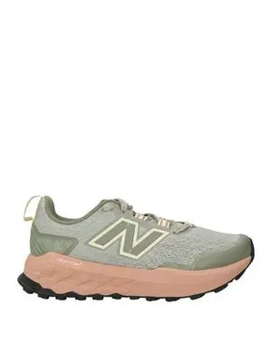 New Balance Women's Round Toe Sneakers