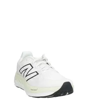 NEW BALANCE Vongo Sneakers - White