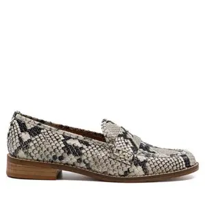 ANDREA GOMEZ Camila Leather Loafer