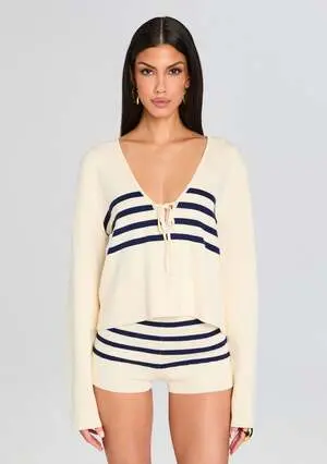 SEROYA Chrys Sweater - Eggshell/navy