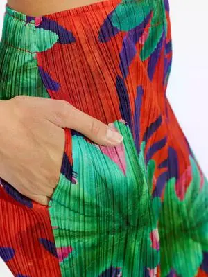 Issey Miyake Pleated Floral-print Trousers