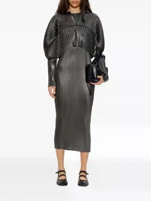 Issey Miyake Buttoned Pleated Top