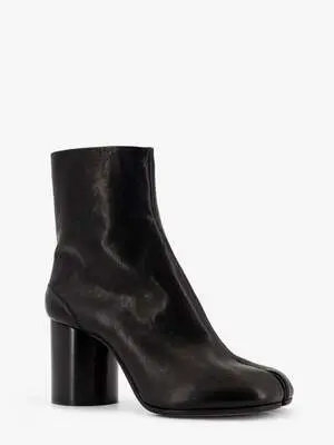 MAISON MARGIELA Leather Tabi Boots