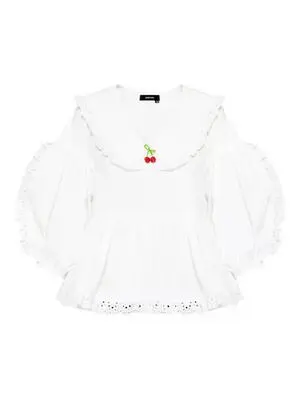 ANOUKI Ruffled Blouse