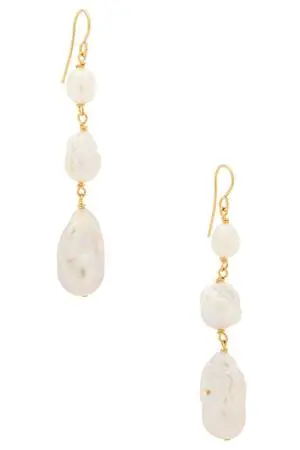 JIL SANDER Pearl Dangle Earrings - Gold & White