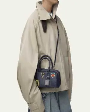 Loewe Amazona 23 Top-handle Bag