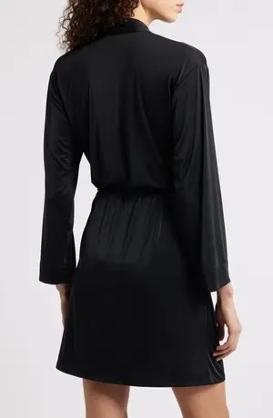 Natori Aphrodite Satin Robe - Black