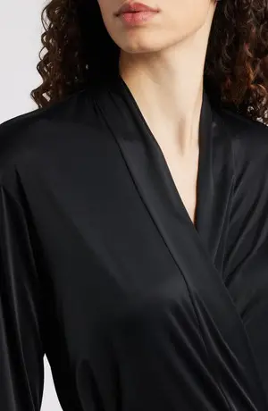 Natori Aphrodite Satin Robe - Black