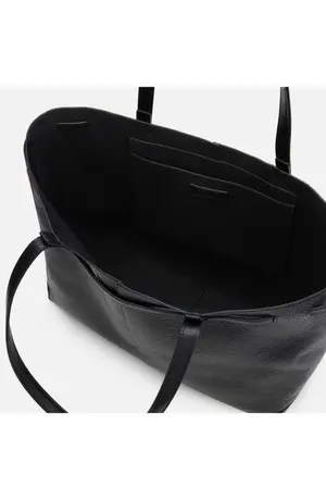 WE-AR4 The Pixie Leather Tote - Black