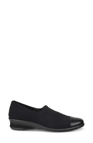 Ecco Felicia Cap Toe Loafer