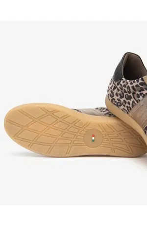 NEROGIARDINI Leopard Print Suede Sneakers