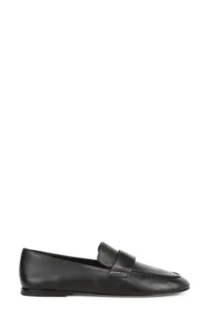 Vince Tommi Leather Loafer - Black