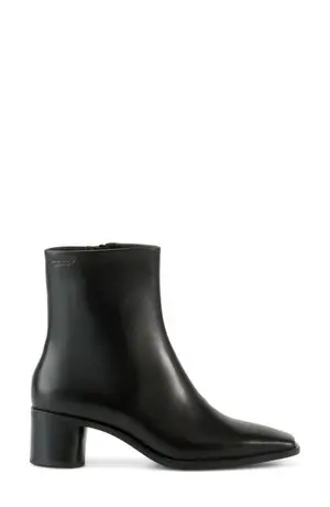 VAGABOND SHOEMAKERS Fay Leather Ankle Bootie