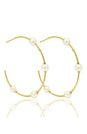 MACRAE & CO. X Sharina Faux Pearl Hoop Earrings - Gold