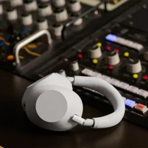 SONY Wh-1000xm6 Wireless Noise Canceling Headphones