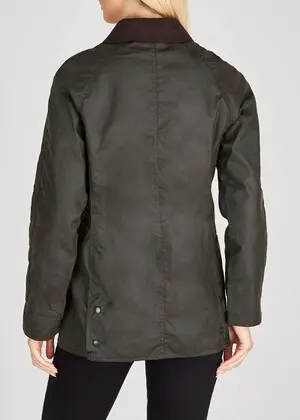 Barbour Beadnell Waxed Cotton Jacket - Dark Green