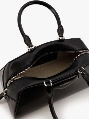 Givenchy Antigona Small Leather Handbag - Black
