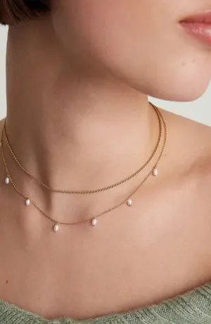 Mejuri Tiny Pearl Station Necklace