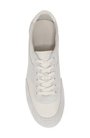Vince La Runner Sneaker - Horchata/pebble White