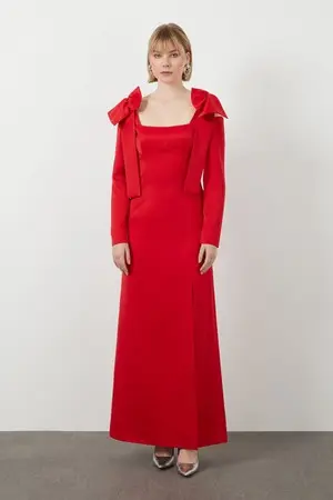 GIZIA Formal Dress With Bow Detail And Slit