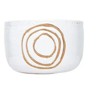 STORIED HOME White Terracotta Planter - Cream