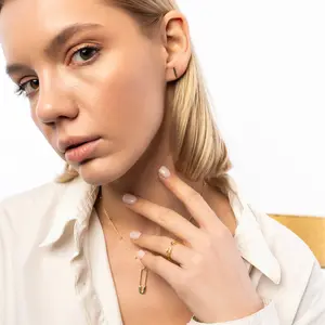 SPERO LONDON Bar Stud Sterling Earrings - Silver