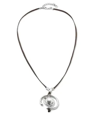 UNODE50 Pearl Accent Leather Necklace - Silver