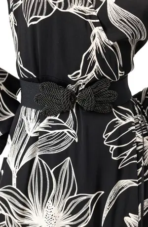 IVONNE Floral Print Maxi Dress