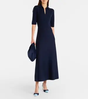 Manolo Blahnik Capsli Suede Slingback Pumps - Blue