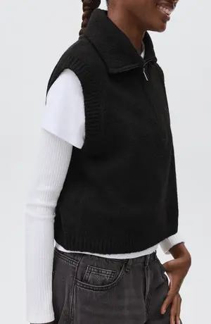 Mango Collared Zip-up Sweater Vest - Black