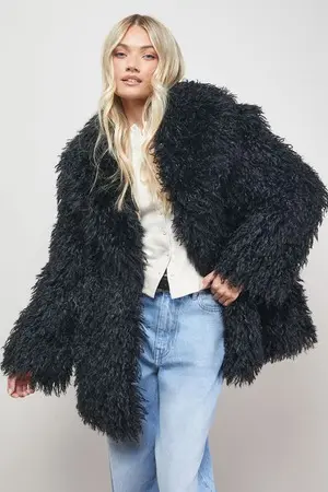 OASIS Mongolian Faux Fur Short Coat - Black