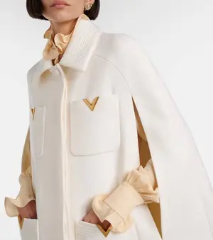 Valentino Garavani Vgold Wool Cape - White