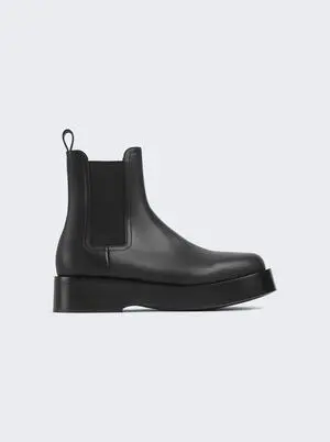 Bottega Veneta Chelsea Boot Shoes For Men